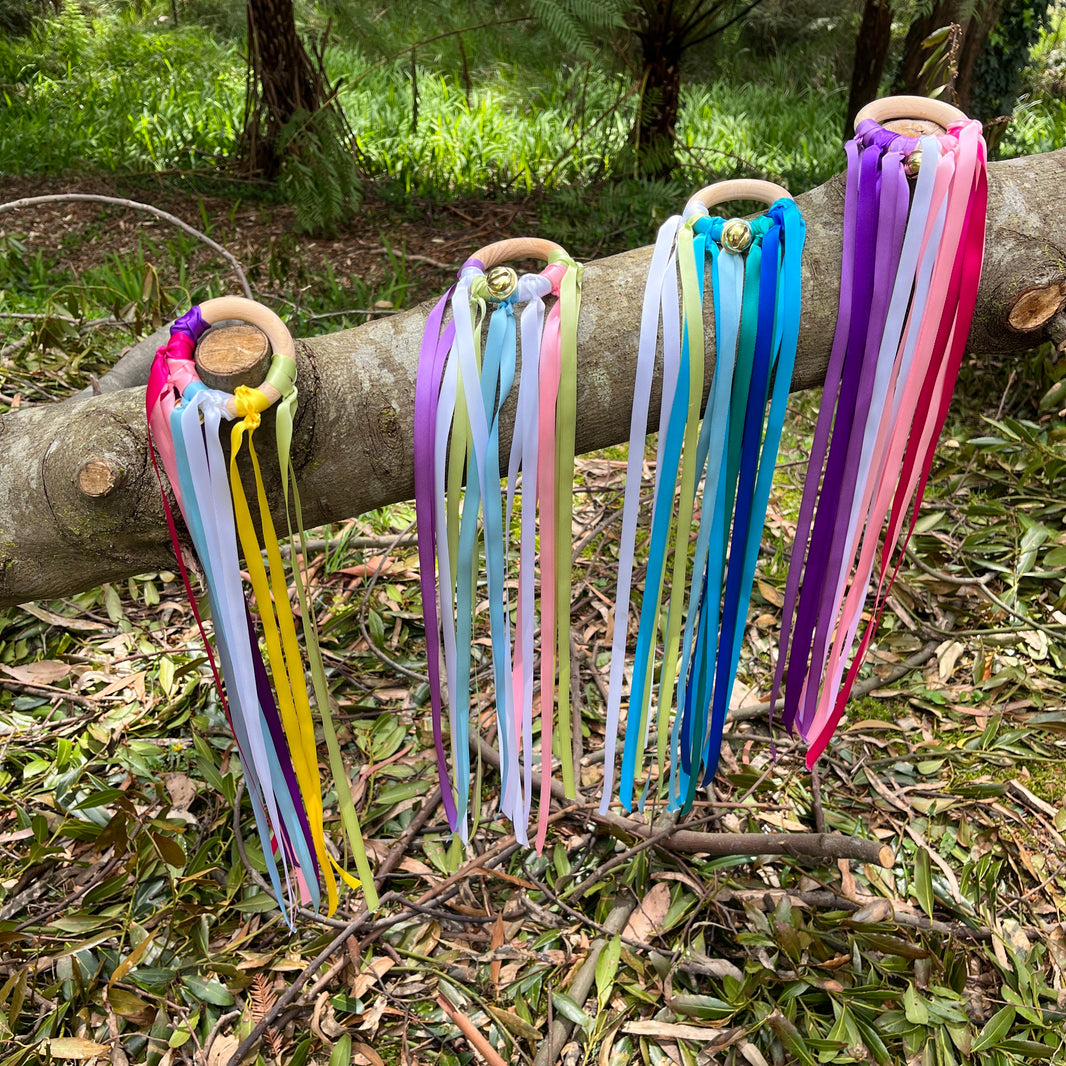 Hugs For Kids | A World of Wonder...for little people...